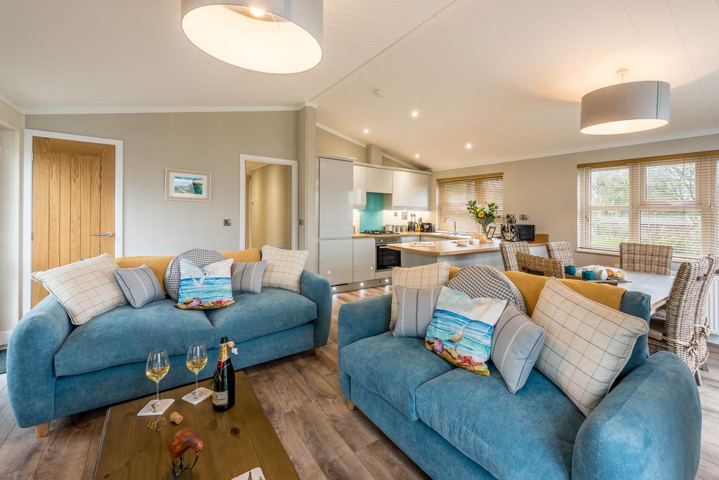 Otterham Cornwall 3 bed lodge - £259,999