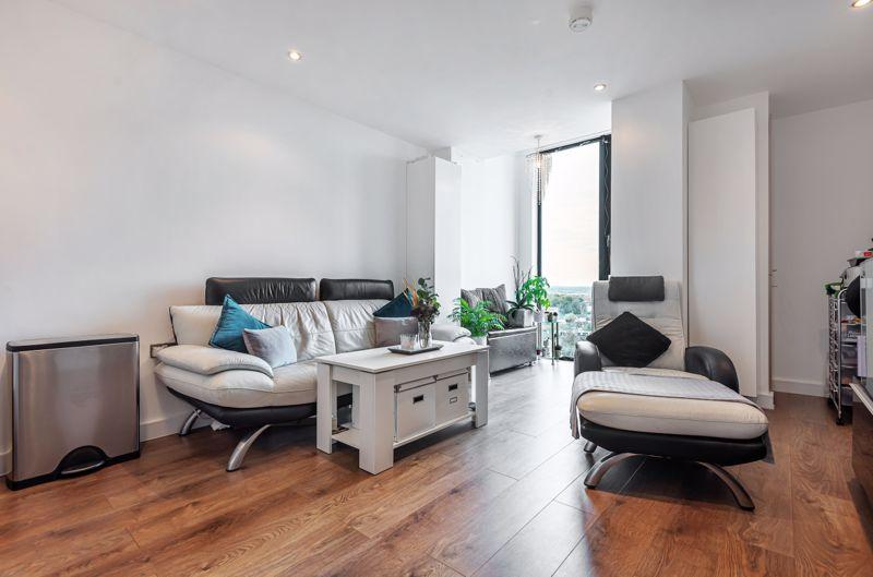Centrillion Point, Masons Avenue... 1 bed apartment - £235,000