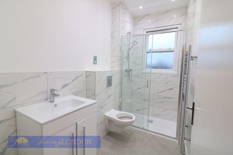 One Bed Flat to Rent 1 bed flat - £1,600 pcm (£369 pw)