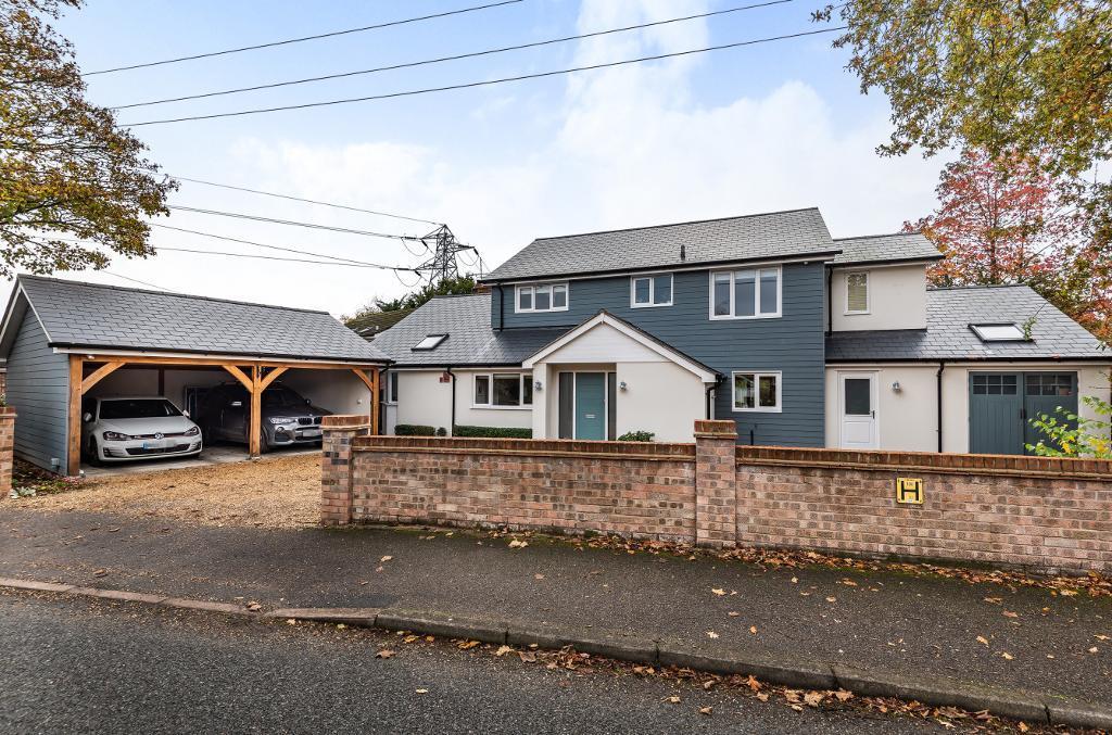 White Horse Road, East Bergholt, CO7 6TR 5 bed detached house - £950,000