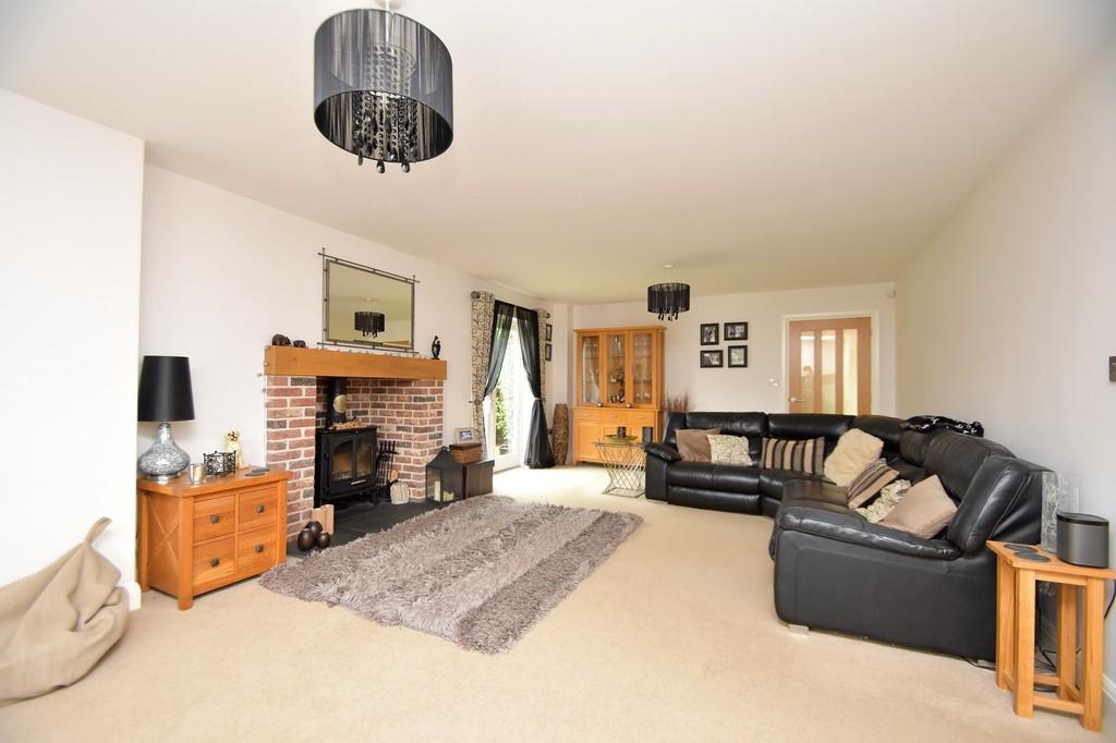 Church Lane, Westerfield, Ipswich IP6... 4 bed detached house - £650,000