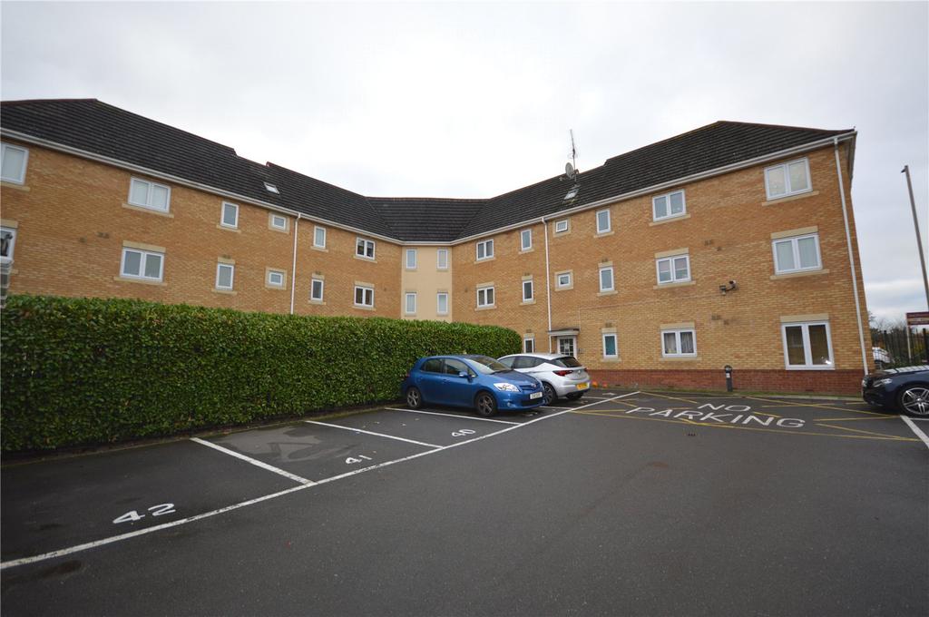 Morgan Close, Luton, Bedfordshire, LU4 2 bed apartment - £185,000