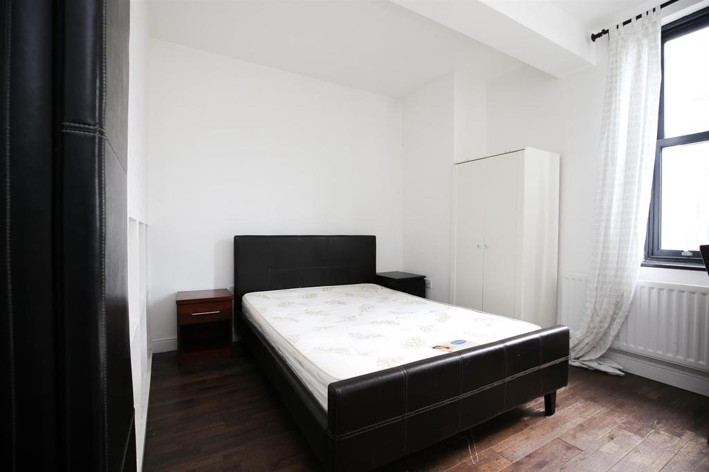 Leazes Arcade, City Centre, NE1 2 bed apartment - £823 pcm (£190 pw)