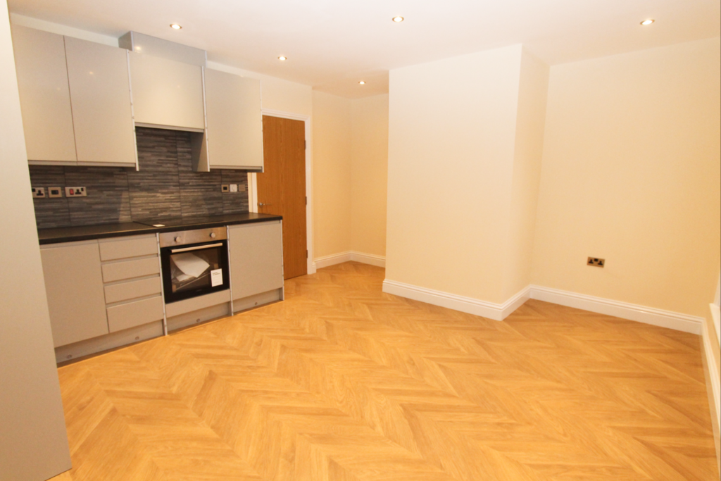 Merton High Street, LONDON, SW19 1 bed flat - £1,250 pcm (£288 pw)