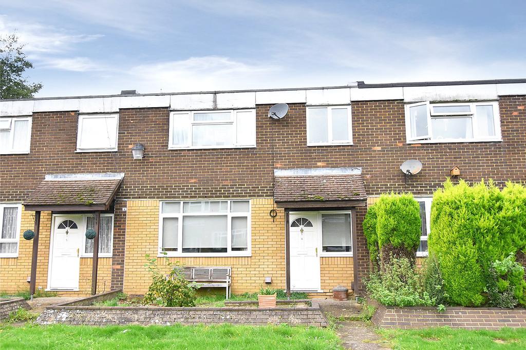 Austen Road Farnborough Hampshire Gu14 3 Bed Terraced House £290 000
