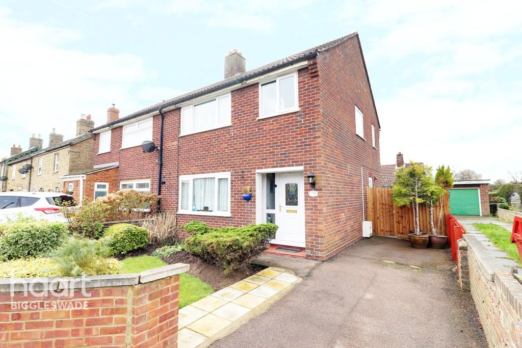 St Neots Road, Sandy 3 bed semi-detached house - £320,000