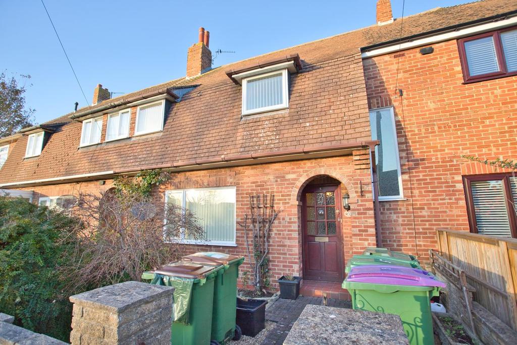 Biggins Wood Road, Folkestone 3 bed terraced house - £235,000