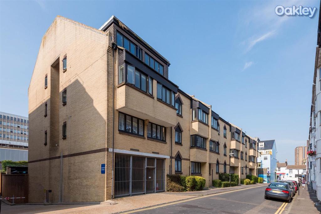 Bread Street, North Laine, Brighton 1 bed retirement property - £125,000