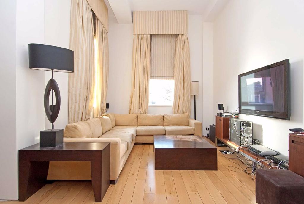 The Yoo Building, London, NW8 2 bed flat - £4,983 pcm (£1,150 pw)