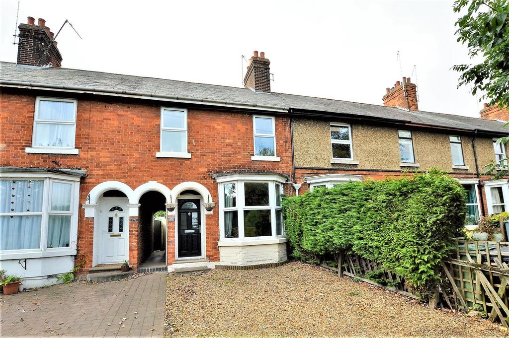 Ryhall Road, Stamford 3 bed terraced house - £795 pcm (£183 pw)