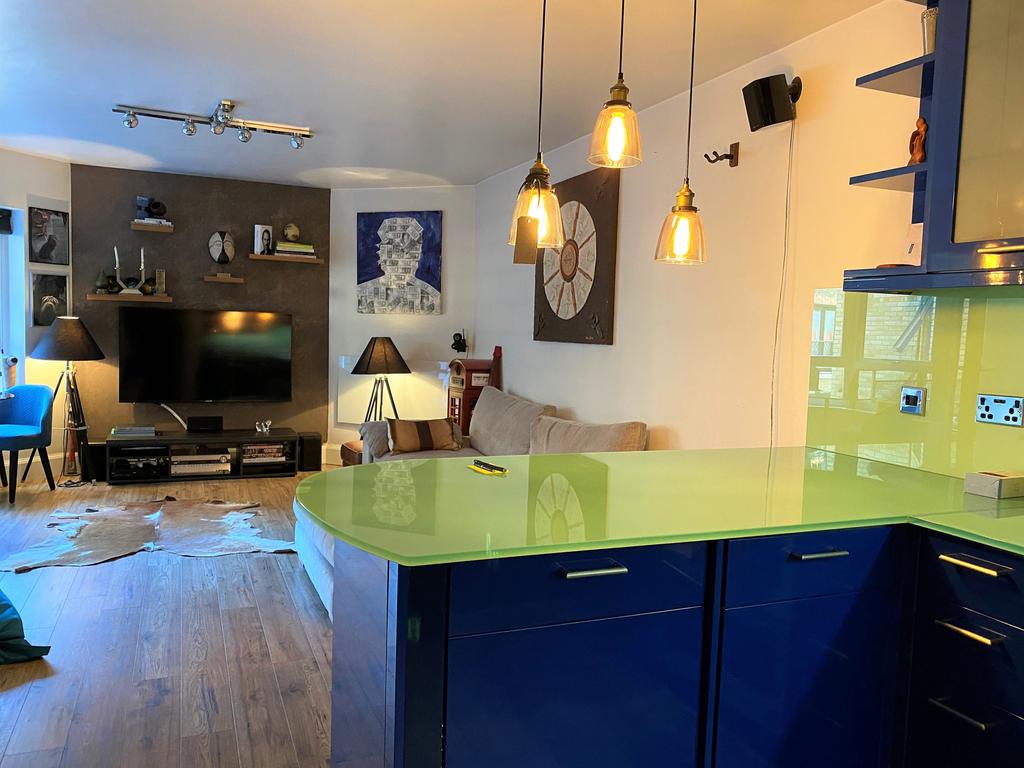 Falconet Court, 123 Wapping High Street, London, E1W 1 bed apartment ...