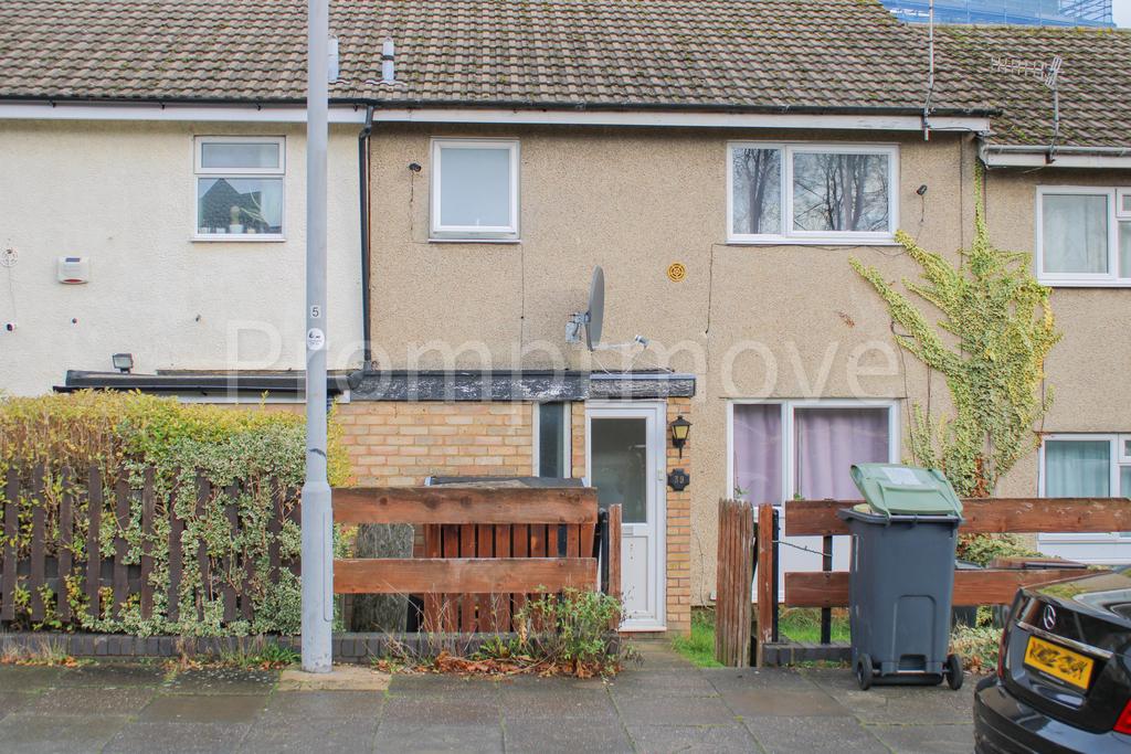 Surrey Street Luton LU1 3BX 3 bed terraced house - £1,200 pcm (£277 pw)