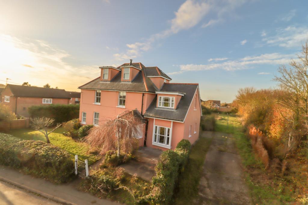 Stetchworth Road, Dullingham 6 bed detached house - £600,000