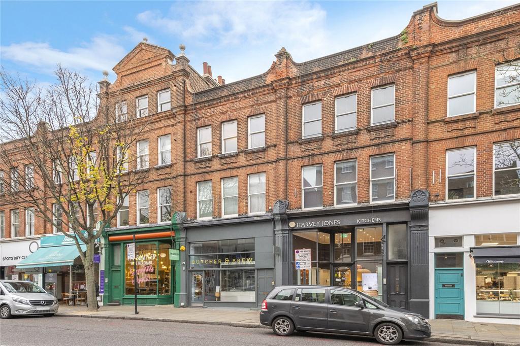Upper Street, Islington, London 2 bed maisonette - £725,000
