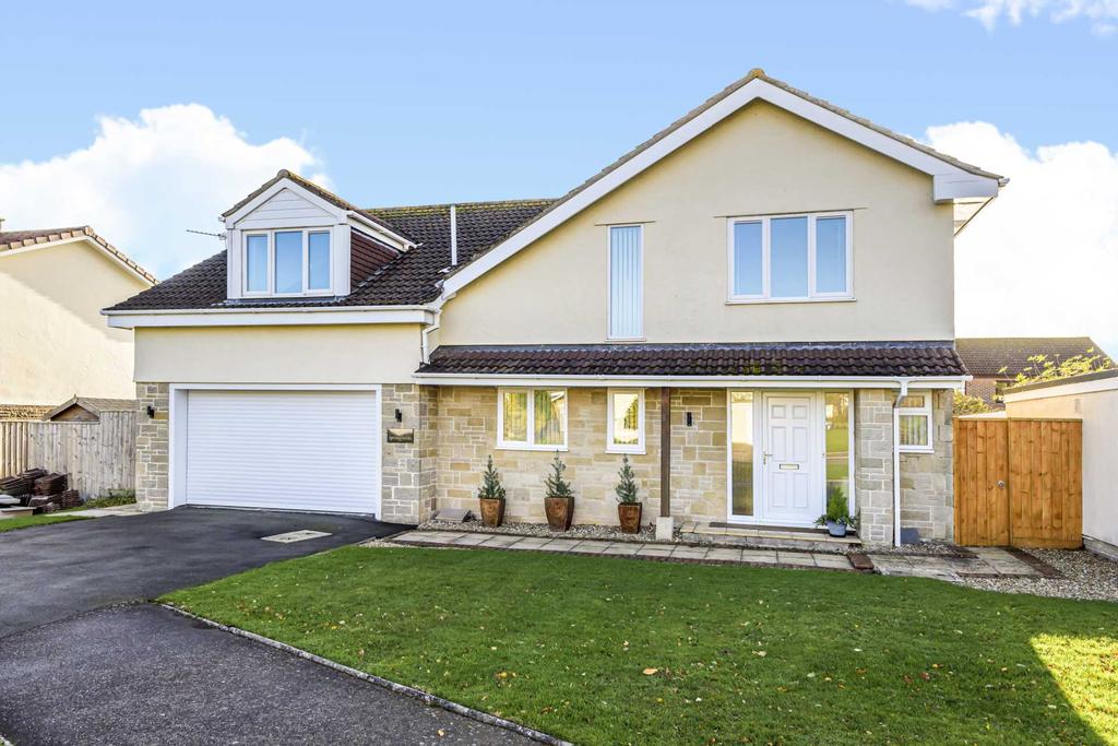 Springfields, Colyford, Colyton 4 bed detached house - £625,000