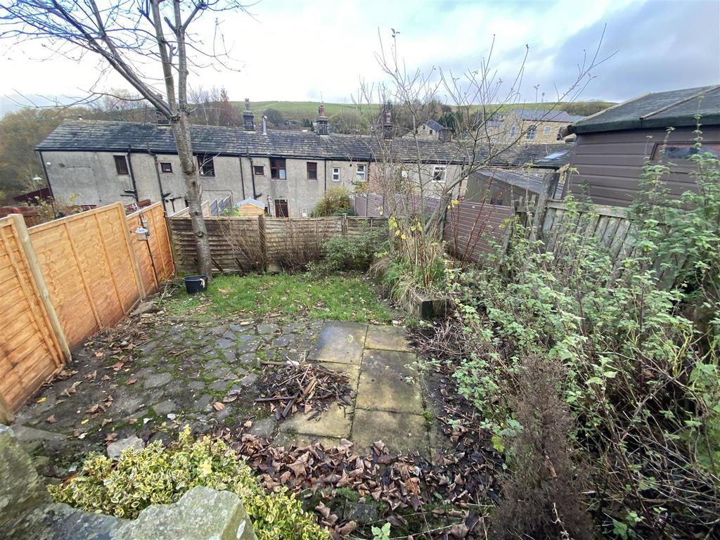 Rear of Moor View, Cowpe, Rossendale Property for sale - £12,000
