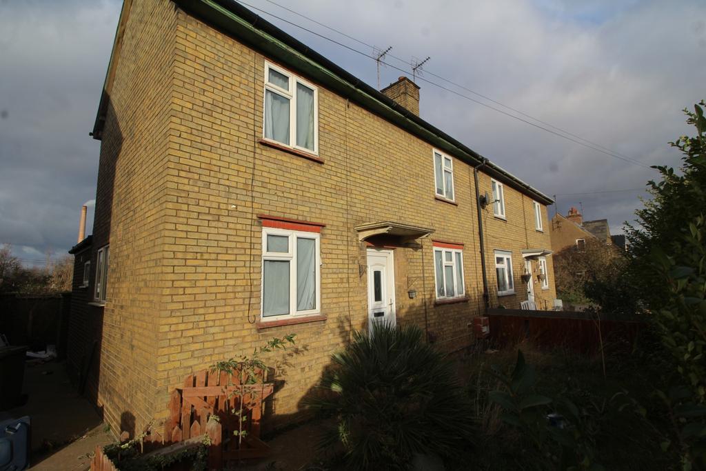 Peterborough Road, Whittlesey, PE7 3 bed house - £120,000