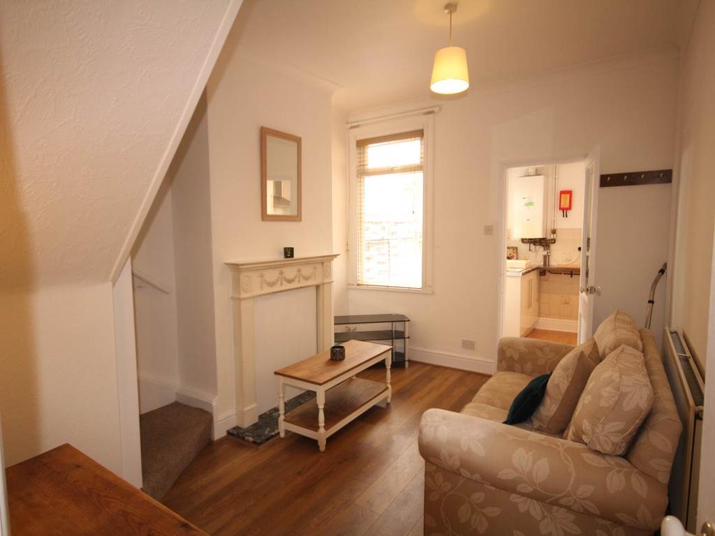 Howe Street, Derby, 2 bed house - £375 pcm (£87 pw)