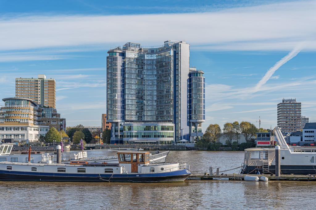Falcon Wharf, Battersea 1 bed apartment - £2,200 pcm (£508 pw)