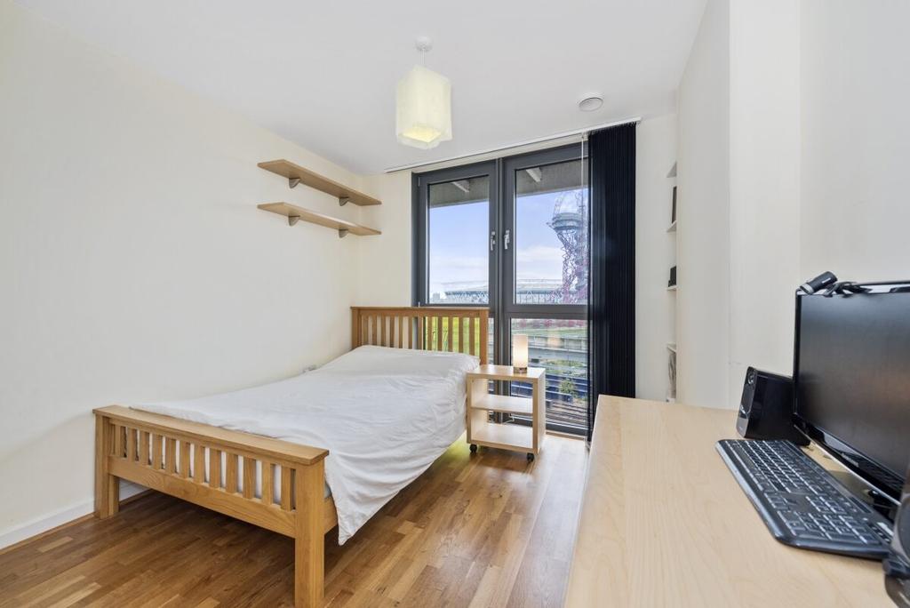 Icona Point, London E15 2 bed apartment - £1,800 pcm (£415 pw)