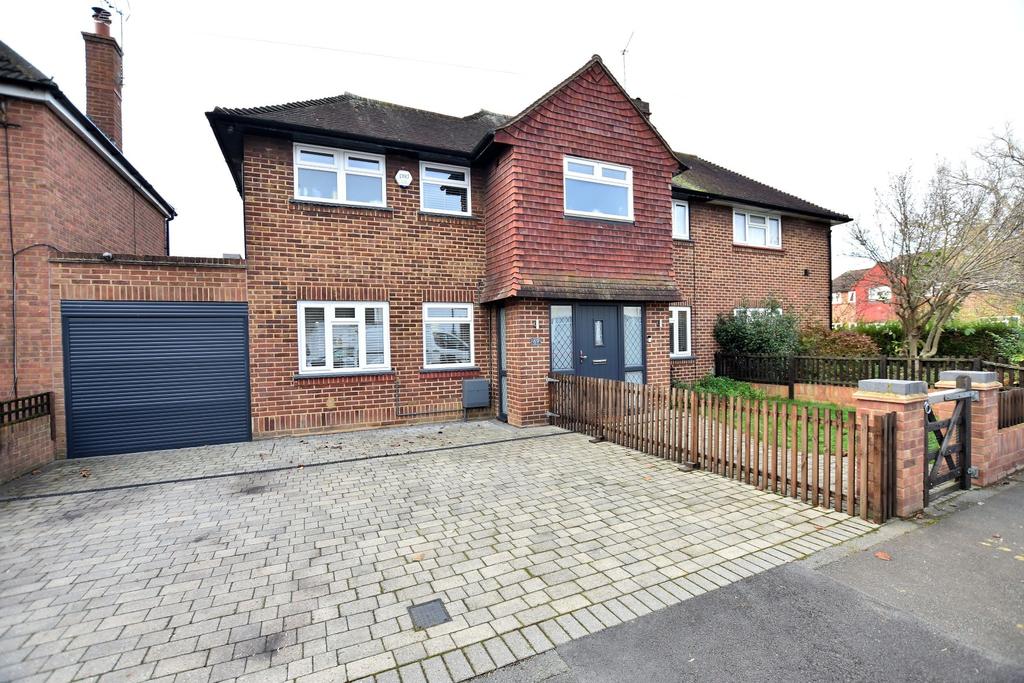 Shelson Avenue, Feltham, Middlesex, TW13 3 bed semi-detached house - £ ...