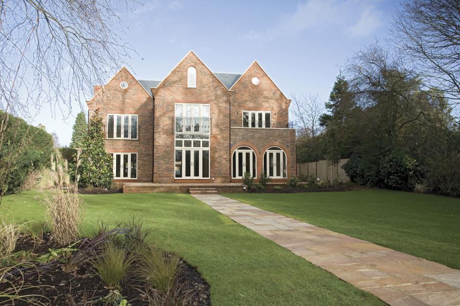 Wentworth Estate, Virginia Water 5 bed detached house - £3,500,000