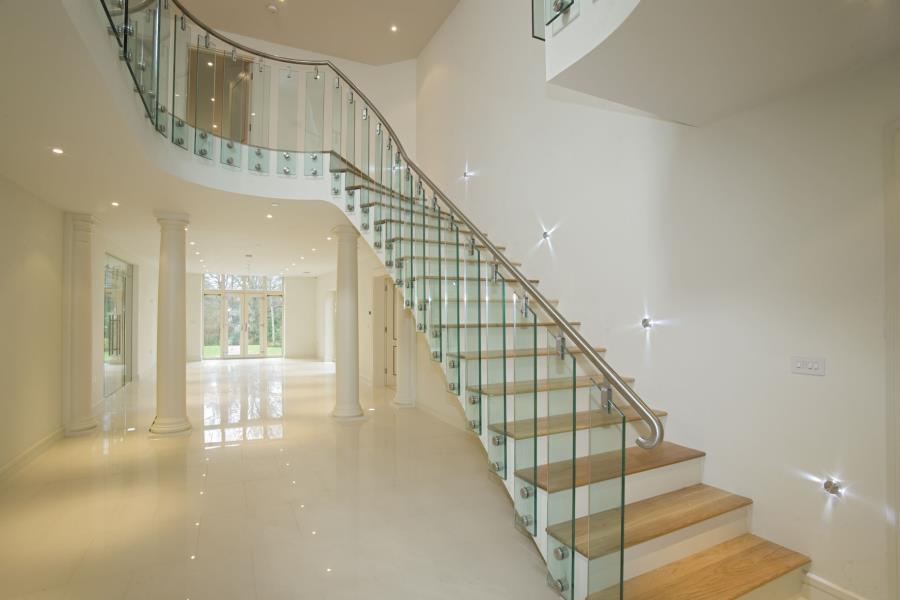 Wentworth Estate, Virginia Water 5 bed detached house - £3,500,000