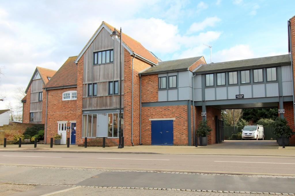 Quayside, Woodbridge, IP12 1FA 1 bed apartment - £230,000