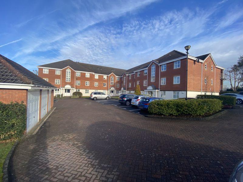 Wyndley Close, Four Oaks, Sutton Coldfield, B74 4JD 2 bed apartment - £ ...