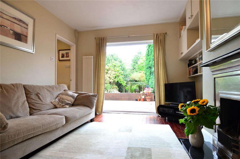 Herne Hill, London, SE24 3 bed house - £2,800 pcm (£646 pw)