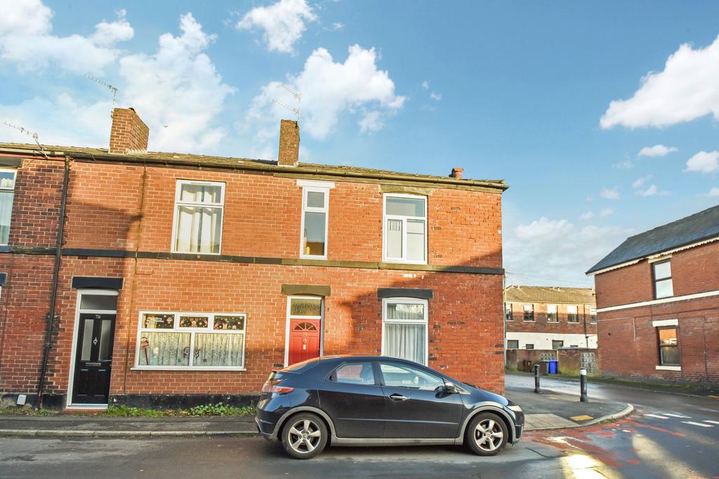 Victoria Street, Radcliffe, M26 4 bed terraced house - £100,000