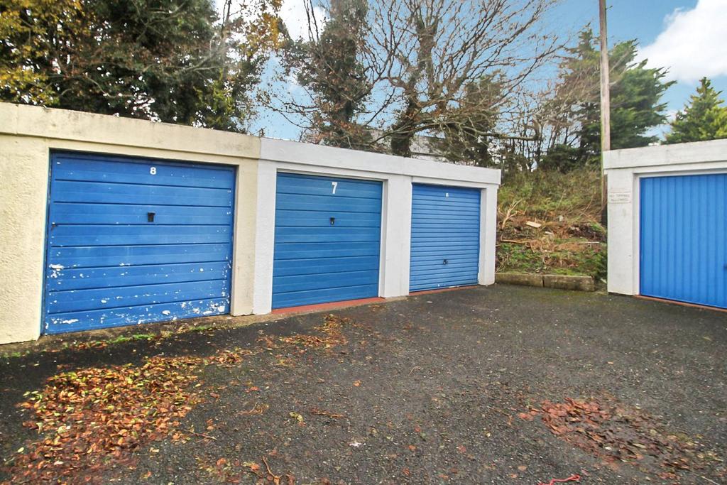 Halwill Junction, Beaworthy Garage - £15,000