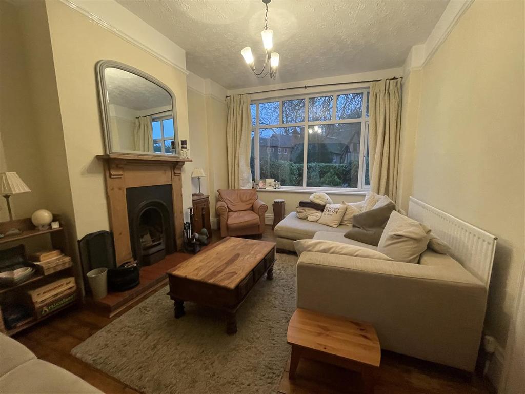Church Road, Maney, Sutton Coldfield 2 bed terraced house - £1,100 pcm ...
