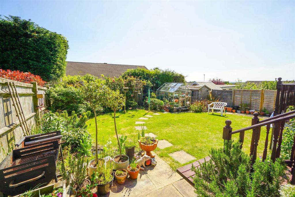 Little Ridge Avenue, St. Leonards-on-sea 4 bed detached house - £415,000