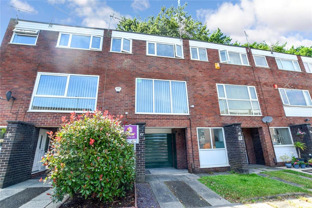 Preston Avenue, Eccles, M30 3 bed house - £240,000