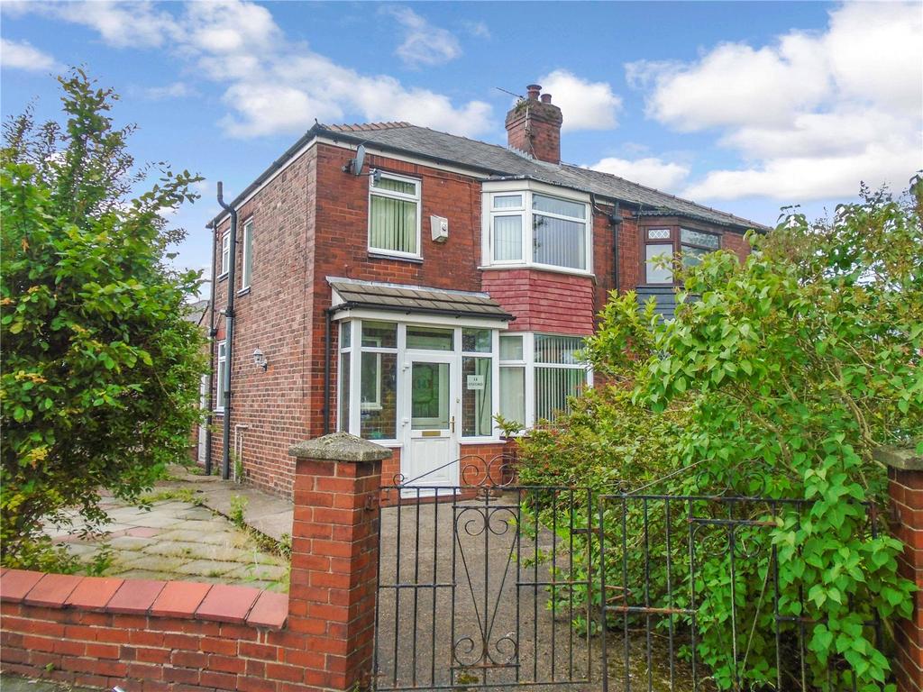 Oxford Road Salford M6 3 Bed Semi Detached House £895 Pcm £207 Pw
