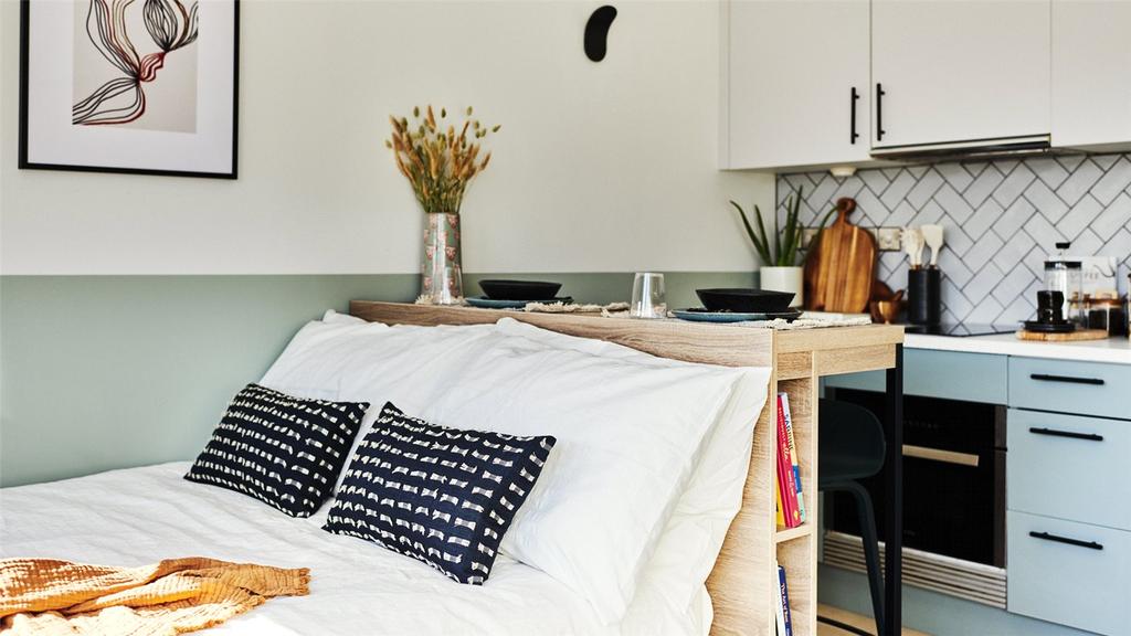 UNCLE Stockwell, 60 Courland Grove, SW8 Studio - £1,270 pcm (£293 pw)
