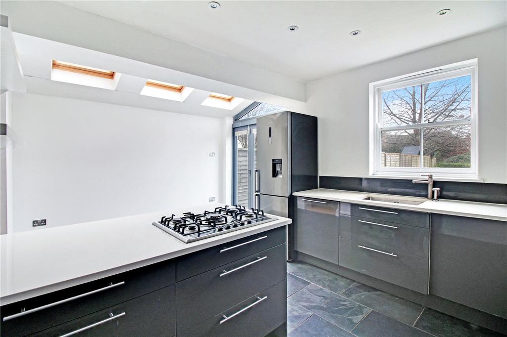 Crown Point Villas, Kirby Road, Trowse, Norwich, NR14 3 bed semi ...
