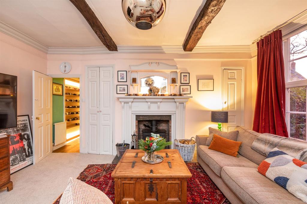 Castle Dykes, 35 Castlegate, Malton... 4 bed house - £585,000