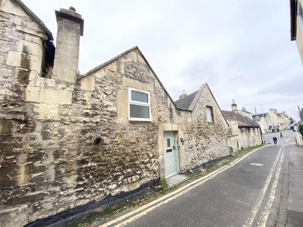 High Street, Batheaston, BA1 3 bed semi-detached house - £1,350 pcm (£ ...