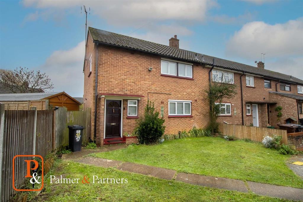 Terling Close, Monkwick, Colchester, CO2 3 bed semi-detached house - £ ...