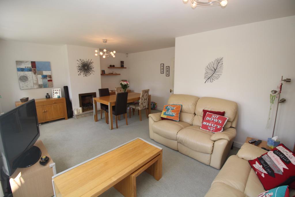 Merchants Quay, Salford Quays... 3 bed character property - £1,300 pcm ...