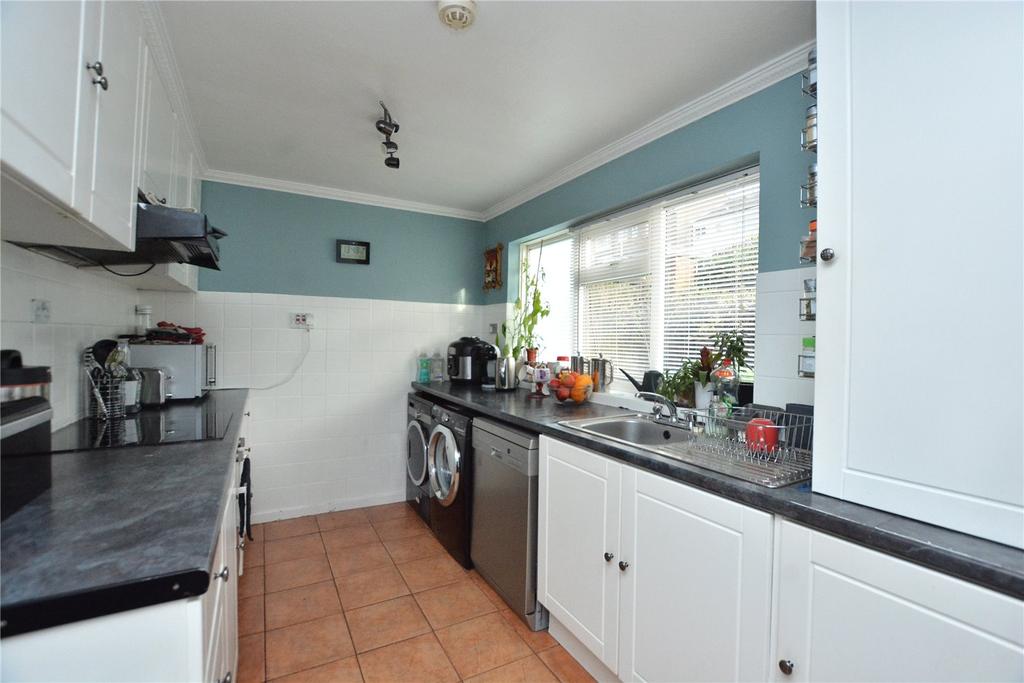 Beckhill Approach, Leeds 4 bed terraced house - £165,000