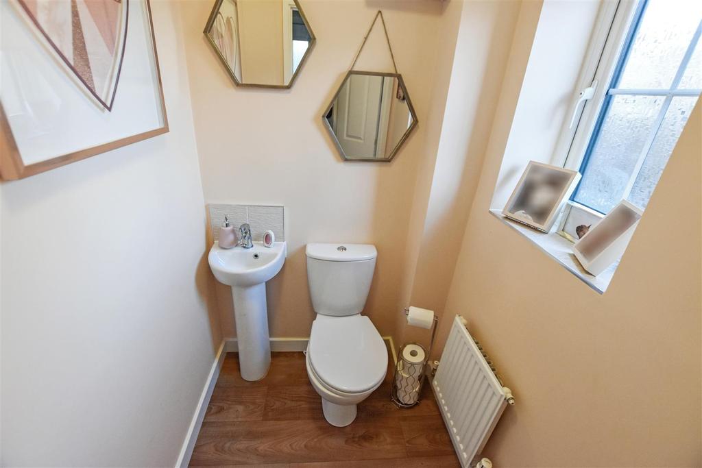 Riley Way, Hull 3 bed semi-detached house - £190,000