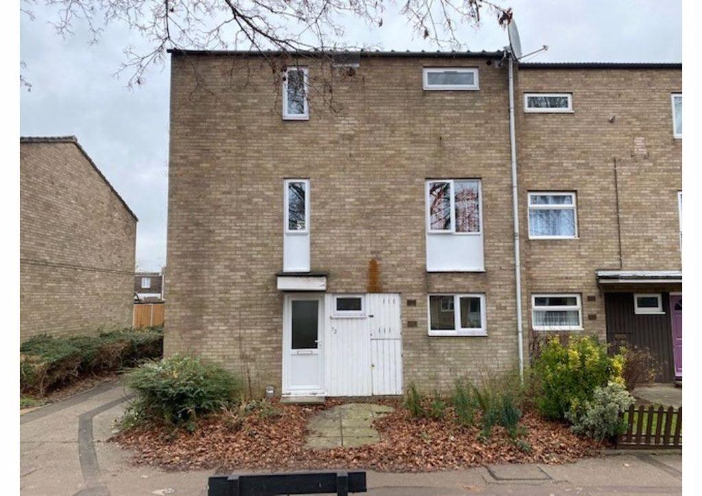Raventhorpe 5 bed terraced house - £950 pcm (£219 pw)