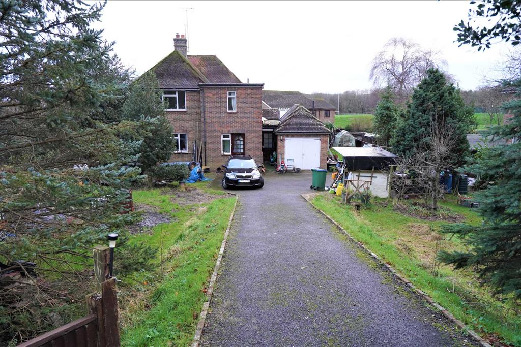 Mill Lane, South Chailey 3 bed detached house - £499,950