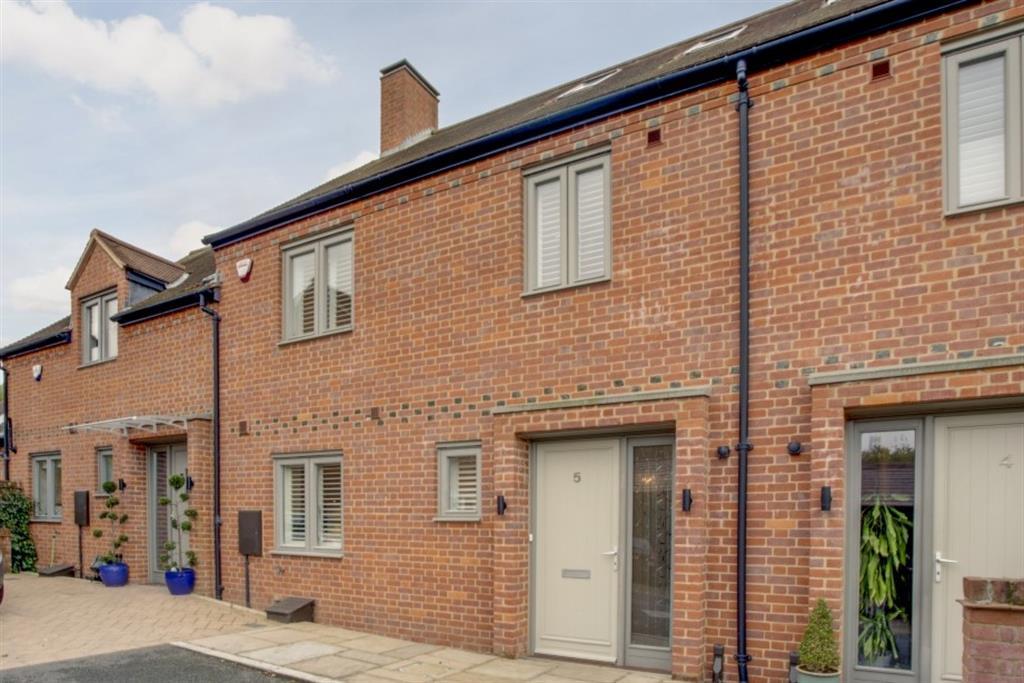 Diamond Court, Whielden Street, Old... 4 bed terraced house - £795,000