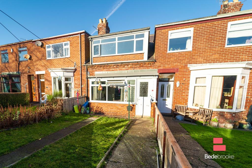 St. Johns Terrace, Seaham, SR7 2 bed terraced house - £90,000