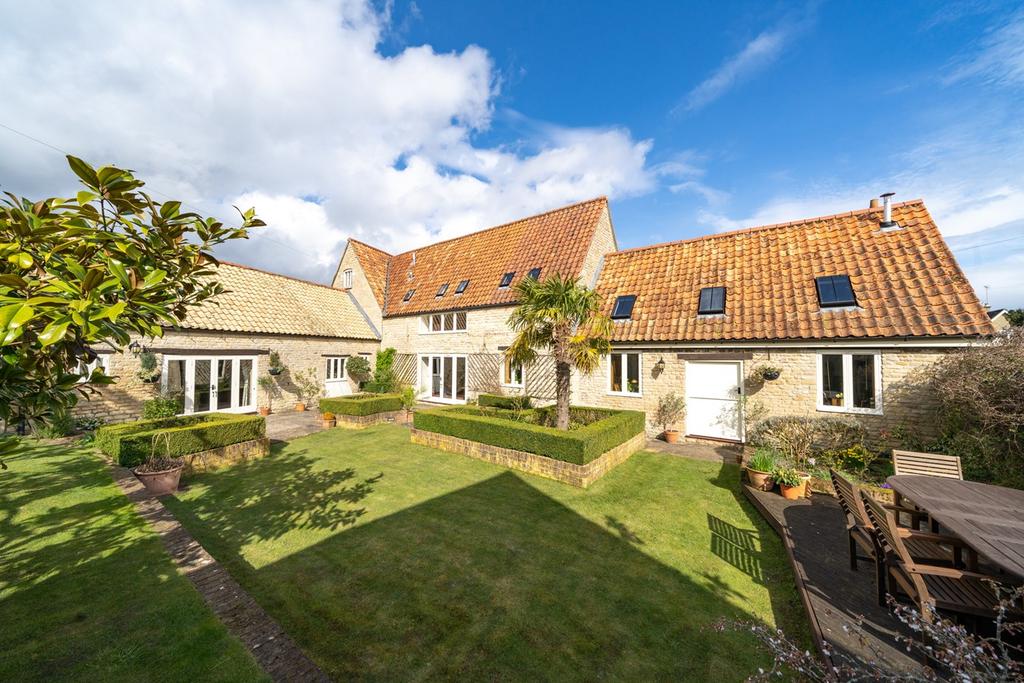 Rookery Lane, Stretton, Oakham, LE15 5 bed detached house - £2,995 pcm ...