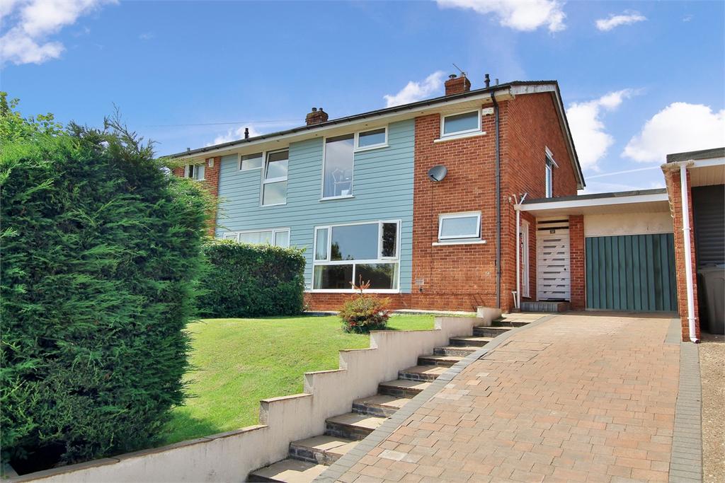 Heol y Delyn, Lisvane, Cardiff, CF14 3 bed semi-detached house - £385,000
